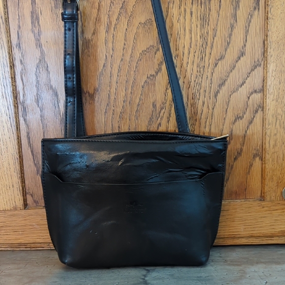 Roots 73 | Bags | Vintage Roots 73 Leather Crossbody In Black | Poshmark